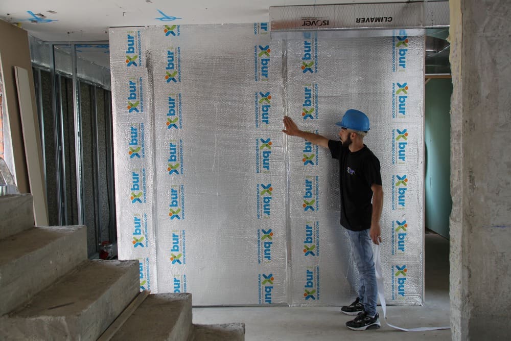 Air-bur Termic CM ROCK 40/4 - Bur 2000 - Aislamiento Integral